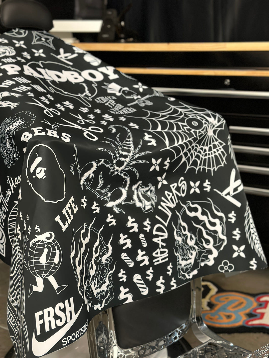 Headliners - Custom Barber Smocks and Capes. – Headliners.co